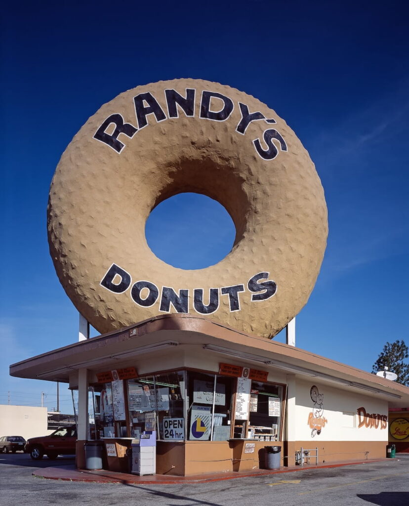Randy's Donuts, a Famous West Coast Chain, Is Opening on Second Avenue ...
